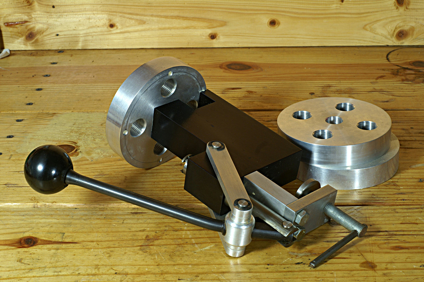 REL0ADERS CORNER: Reloading Presses: Options - Midsouth Shot Report